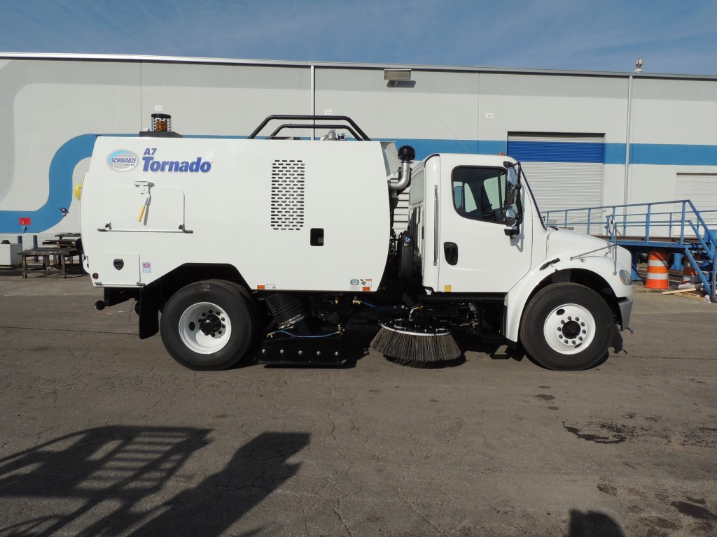 Schwarze Industries develops compact wheelbase regenerative street ...