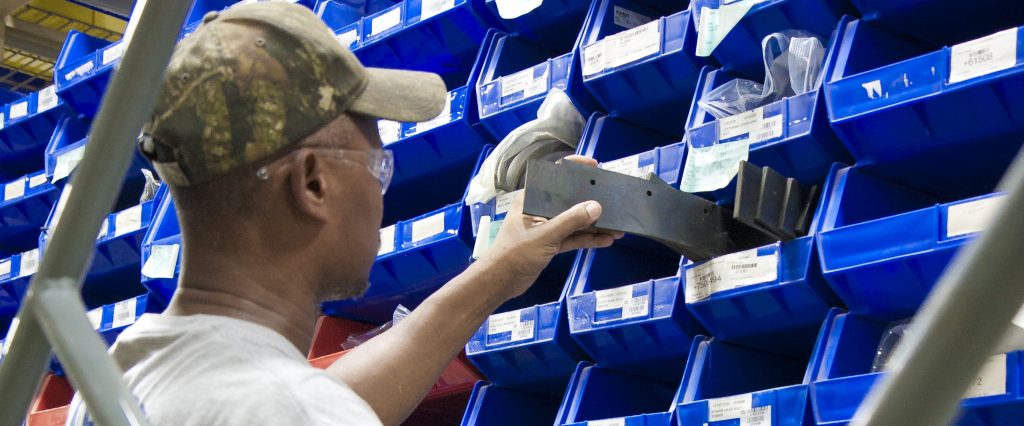 5 Reasons to Use OEM Parts - Schwarze Industries