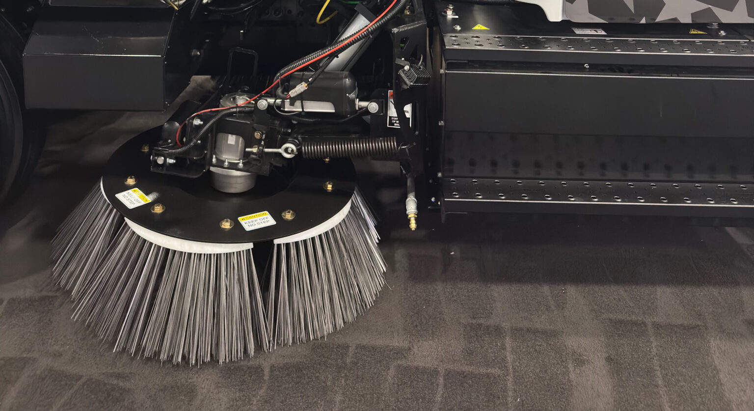 The Benefits of Modern Street Sweepers - Schwarze Industries